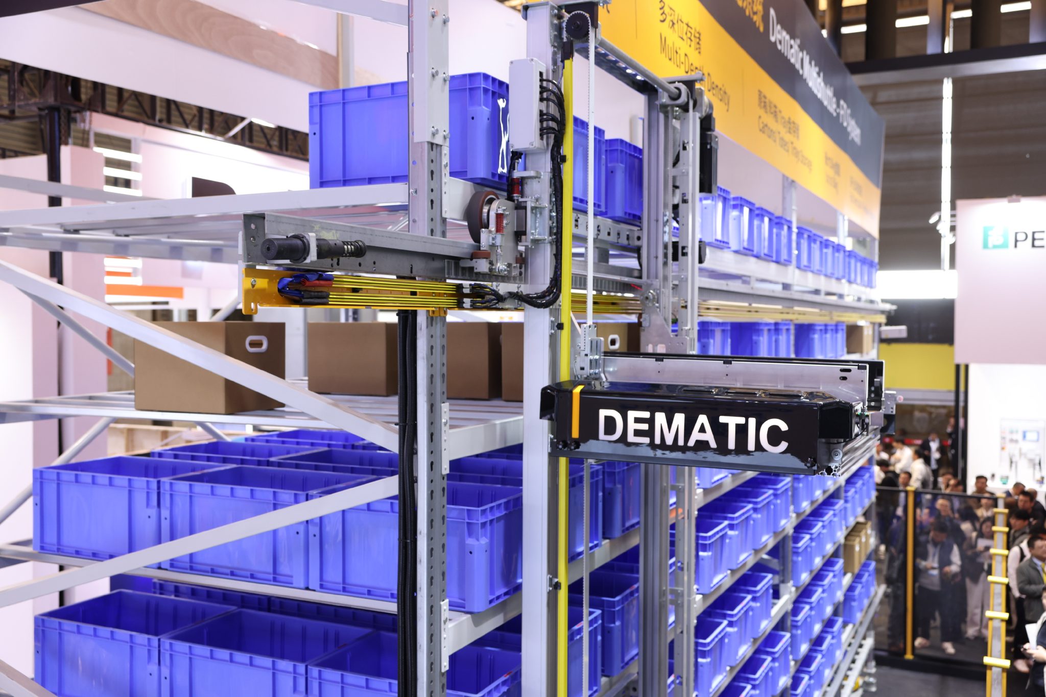 Dematic presenteert geïntegreerde magazijnautomatisering op LogiMAT ...
